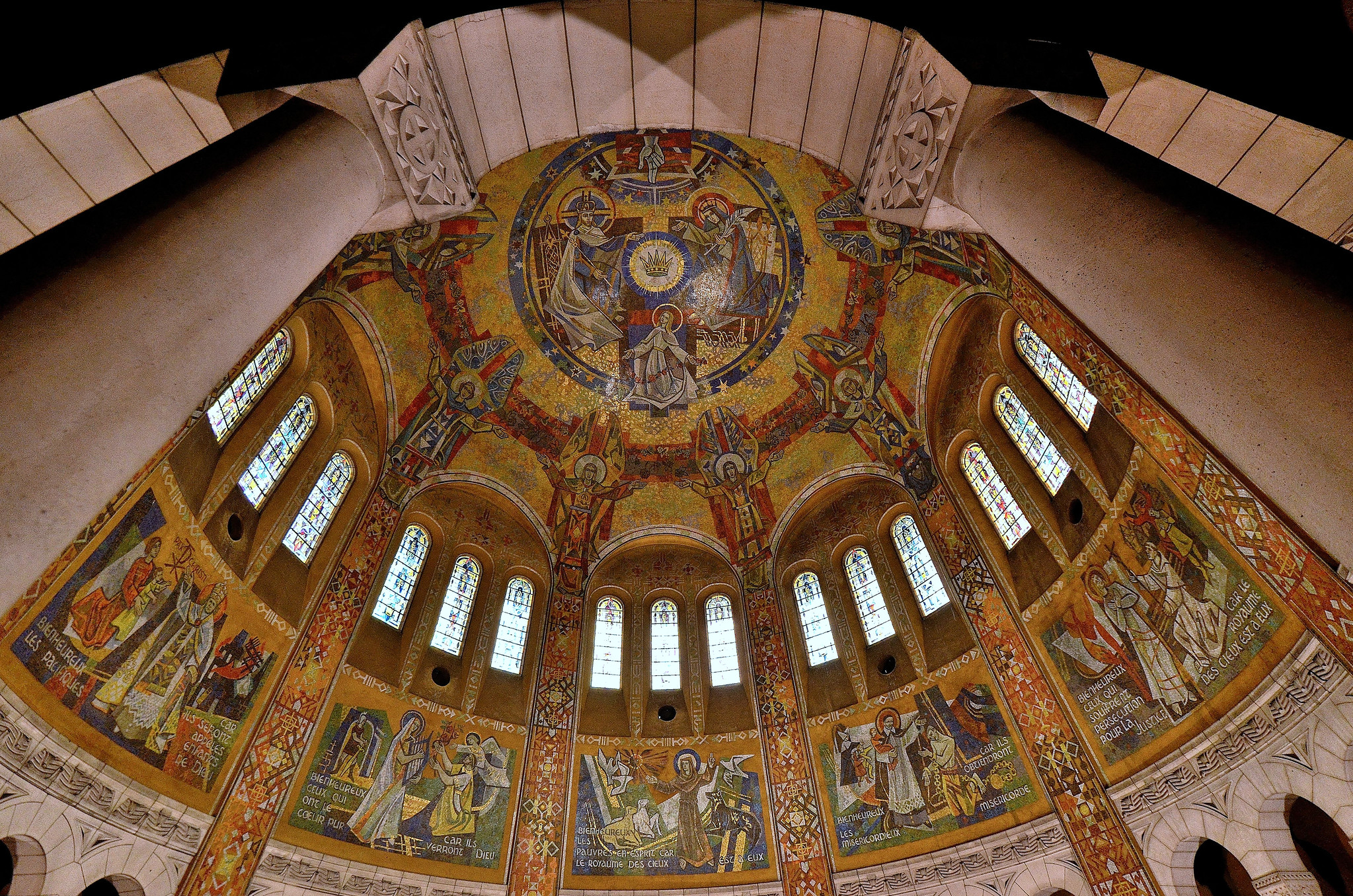 Les dix commandements, les Béatitudes : la formation de la conscience ...